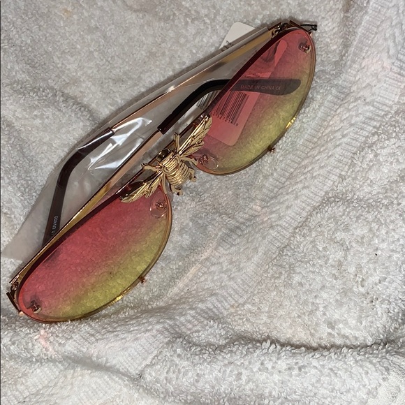 Accessories | Bumble Bee Sunglasses Sunnies Shades Redyellow L | Poshmark